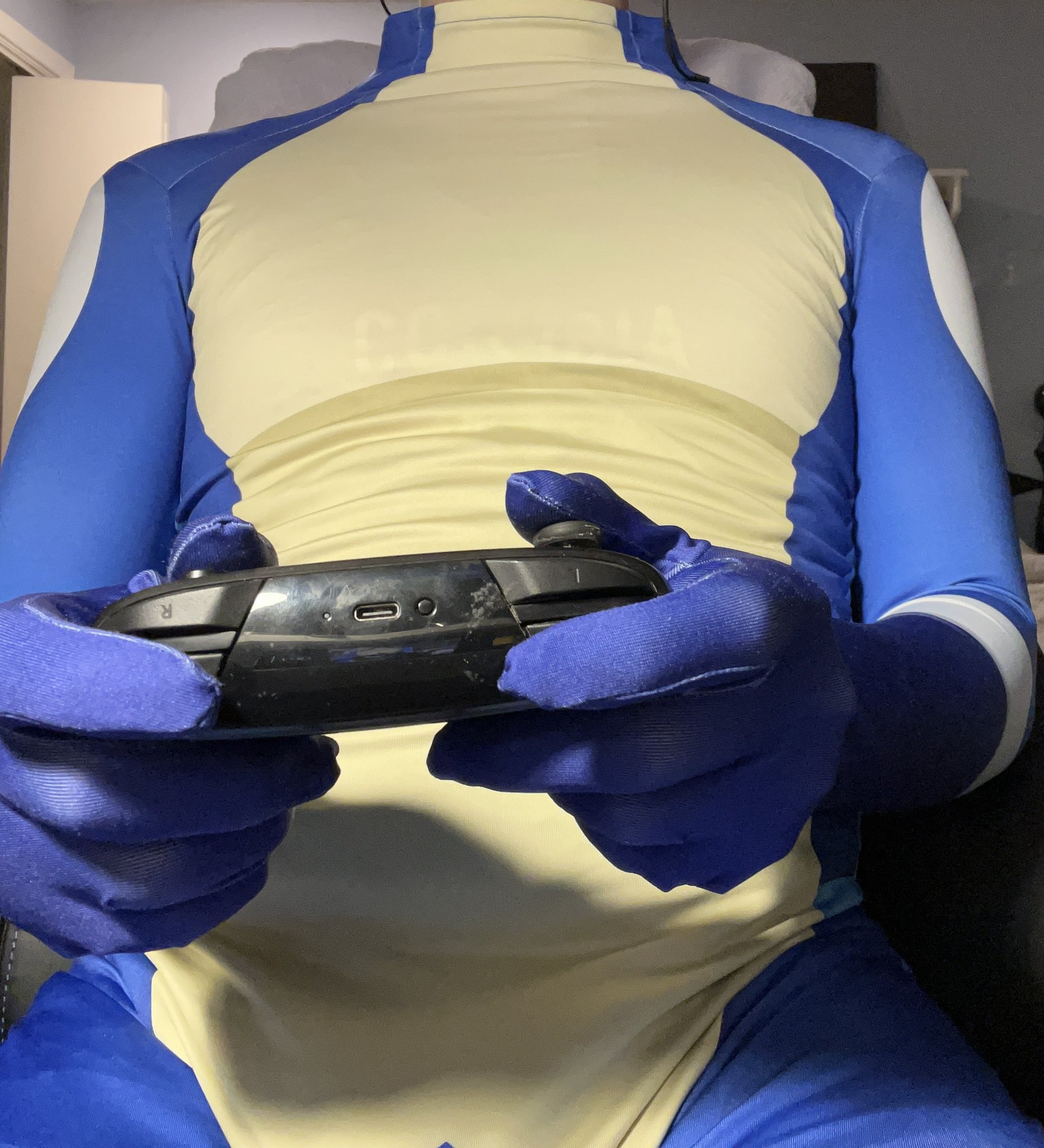 Plasma on Twitter: "Did you know that Night Slash is also a massive gamer? Well, he’s mostly ...