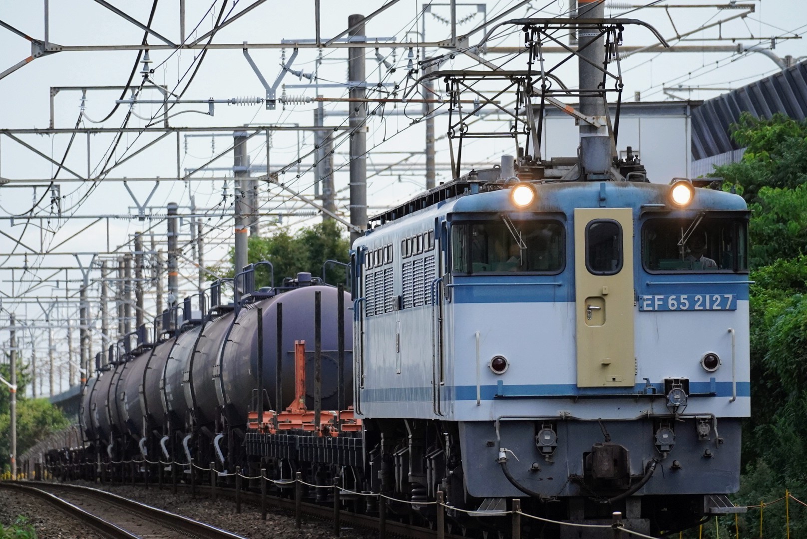 ヤス(泰司) on Twitter: "#9863ﾚ #チキ ＃タキ #コキ 9863ﾚ EF65-2127カラシ +チキ2B+タキ8B+コキ3B 2022年9月25日 https://t ...