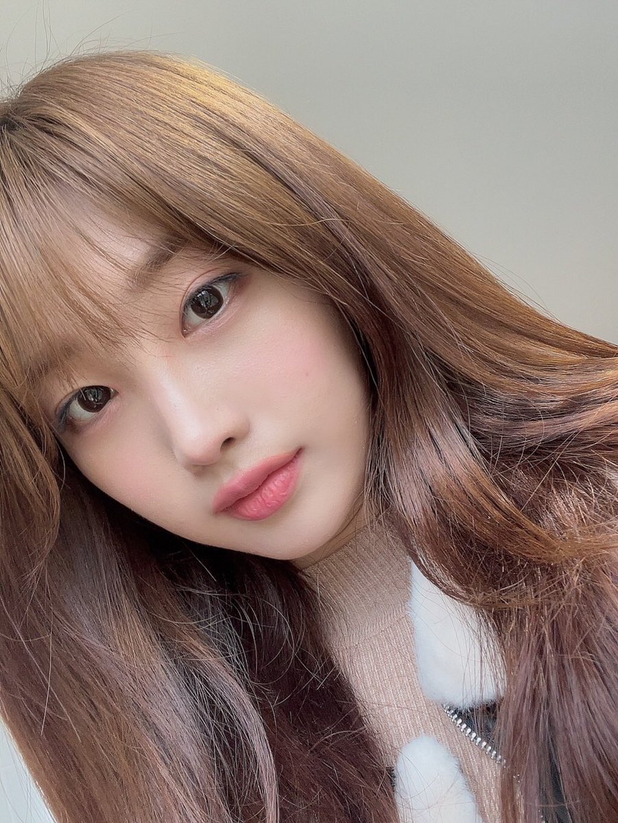 sihyeon pics on Twitter: "220331 fancafe update"