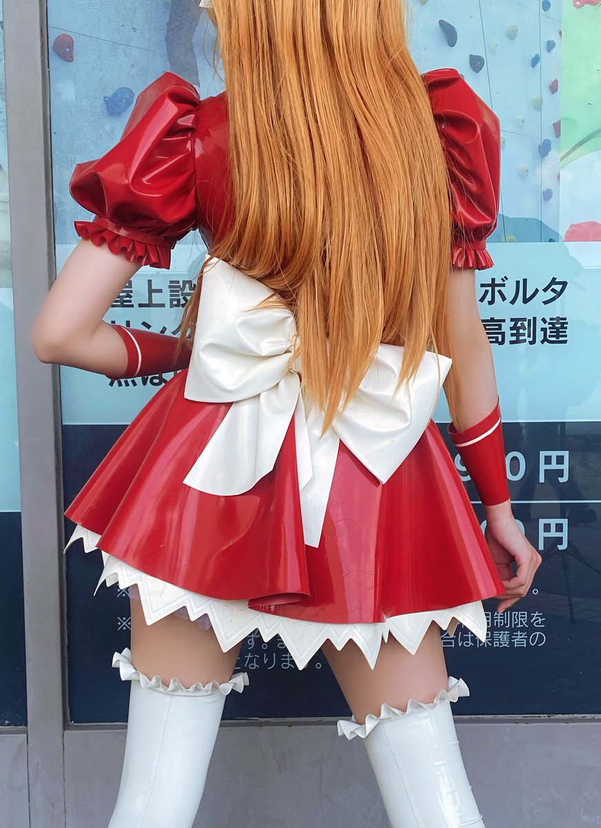 舌切たかも On Twitter Rt Tkgw1500cc ラバーメイド、後ろもとっても可愛いんだよ。