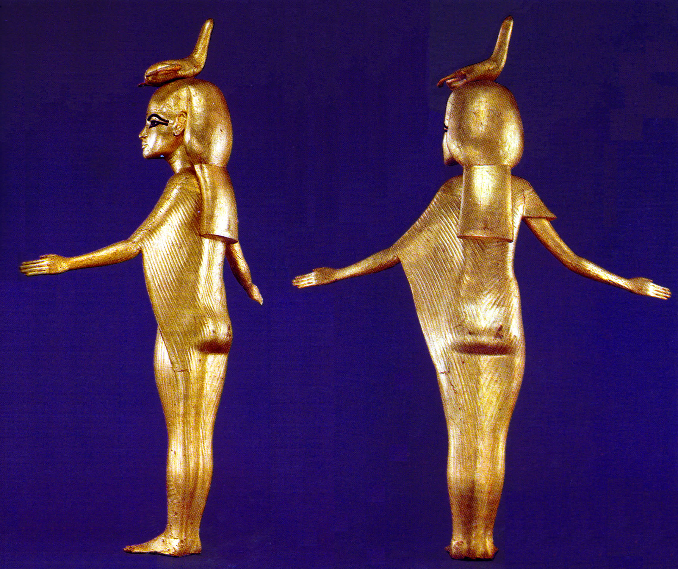 Dr. Peter J Brand on Twitter: "6/ A scribe wrote an ink hieroglyph on the back of Isis' wig ...