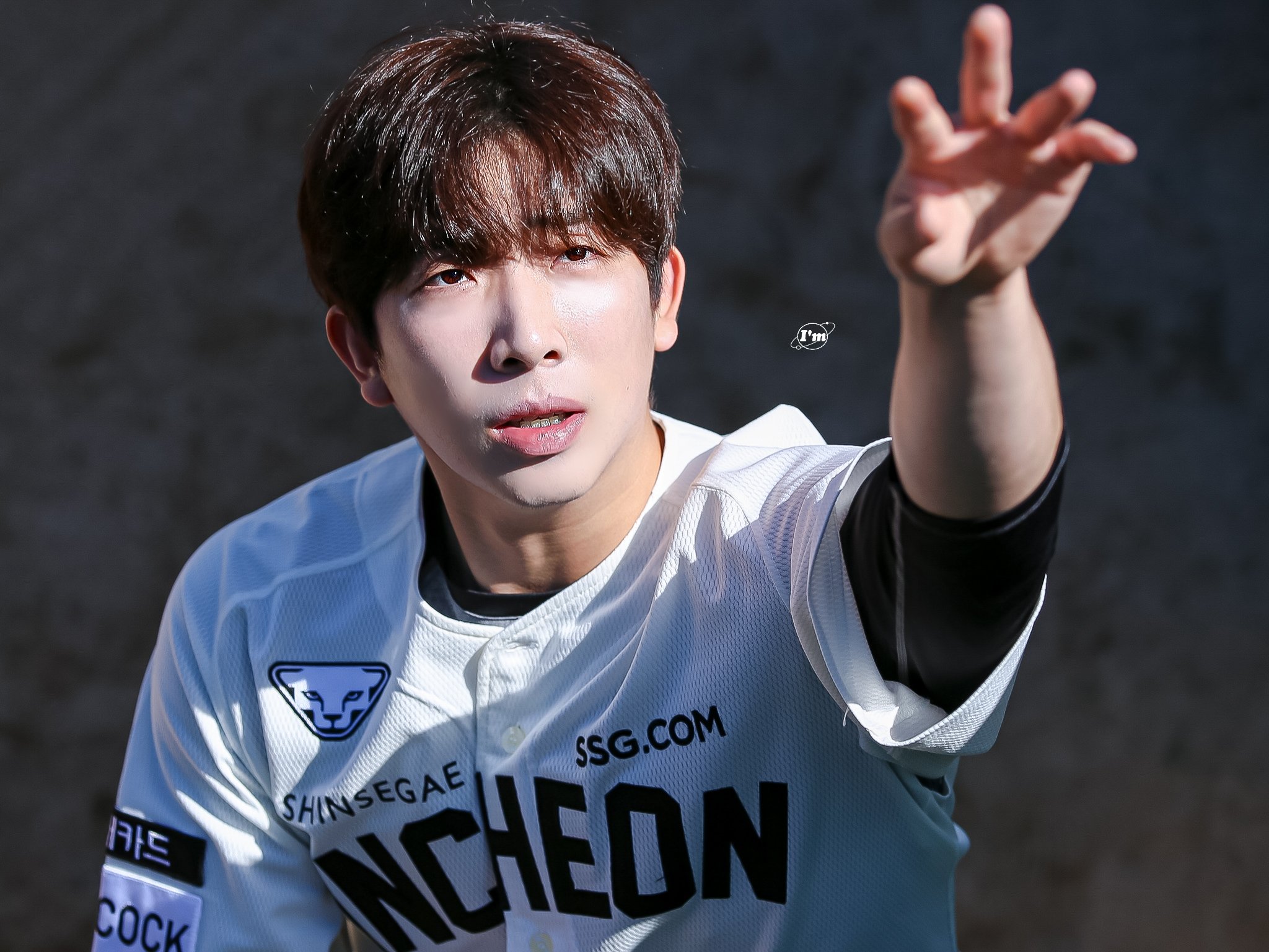 삼이 (@ptt_ssg_) / Twitter