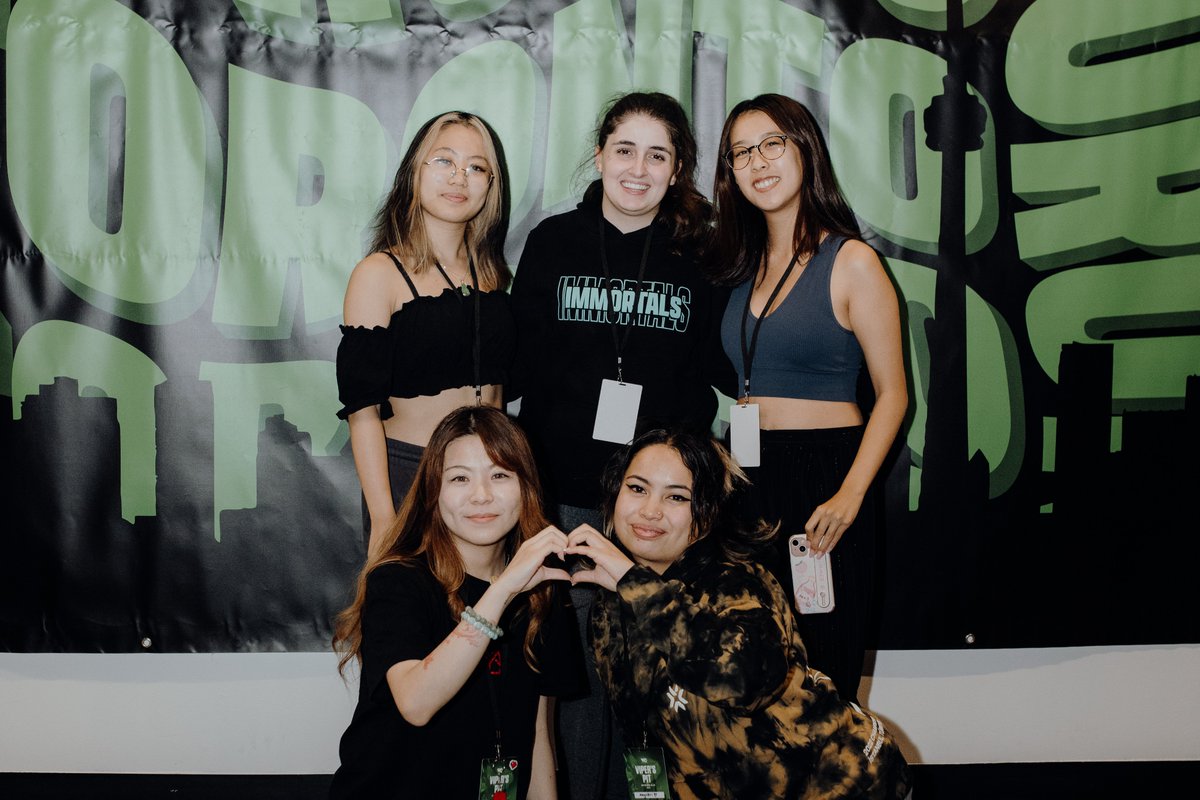 TSRN @ TVAL on Twitter: "All praise to the women of #TVAL. Now everyone say thank you to them."