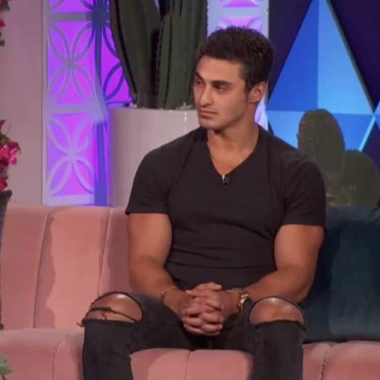 Jackie on Twitter: "He looks annoyed🫣 #bb24 https://t.co/Ln8DlB3T08" / Twitter