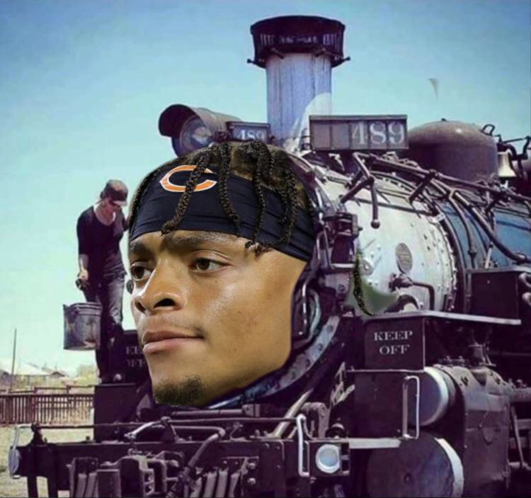 Max Markham on Twitter: "Those still on the Justin Fields train we leave at dawn. https://t.co ...