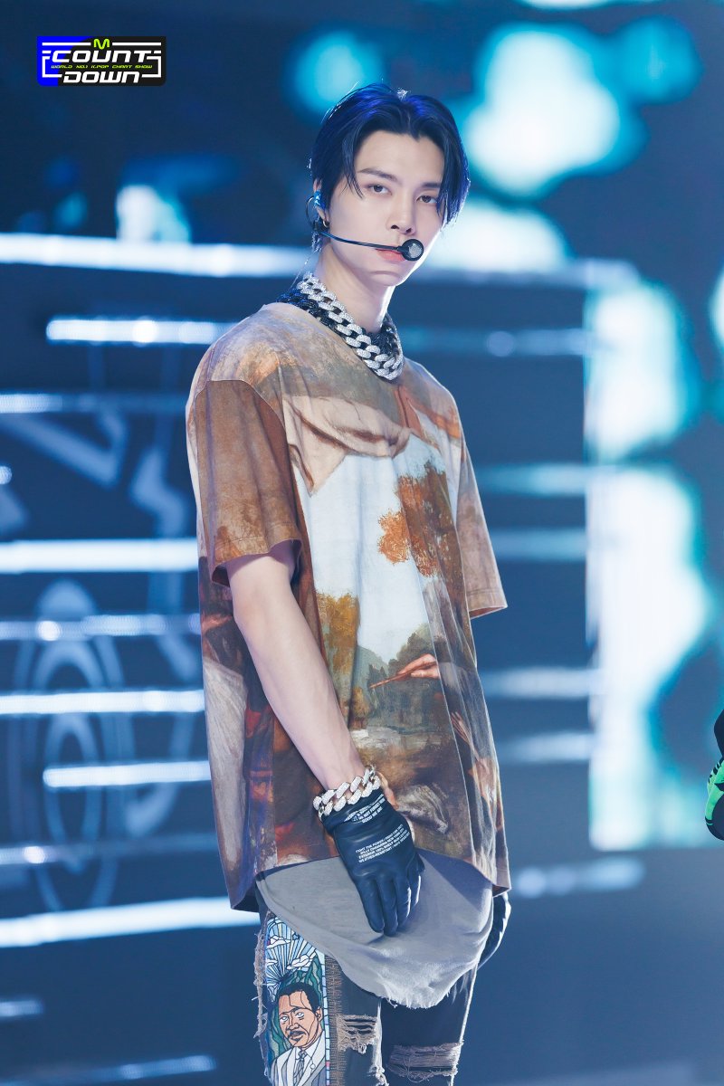 NCT PHILIPPINES on Twitter: "[PHOTO] 220922 #NCT127 #JOHNNY on M COUNTDOWN https://naver.me ...