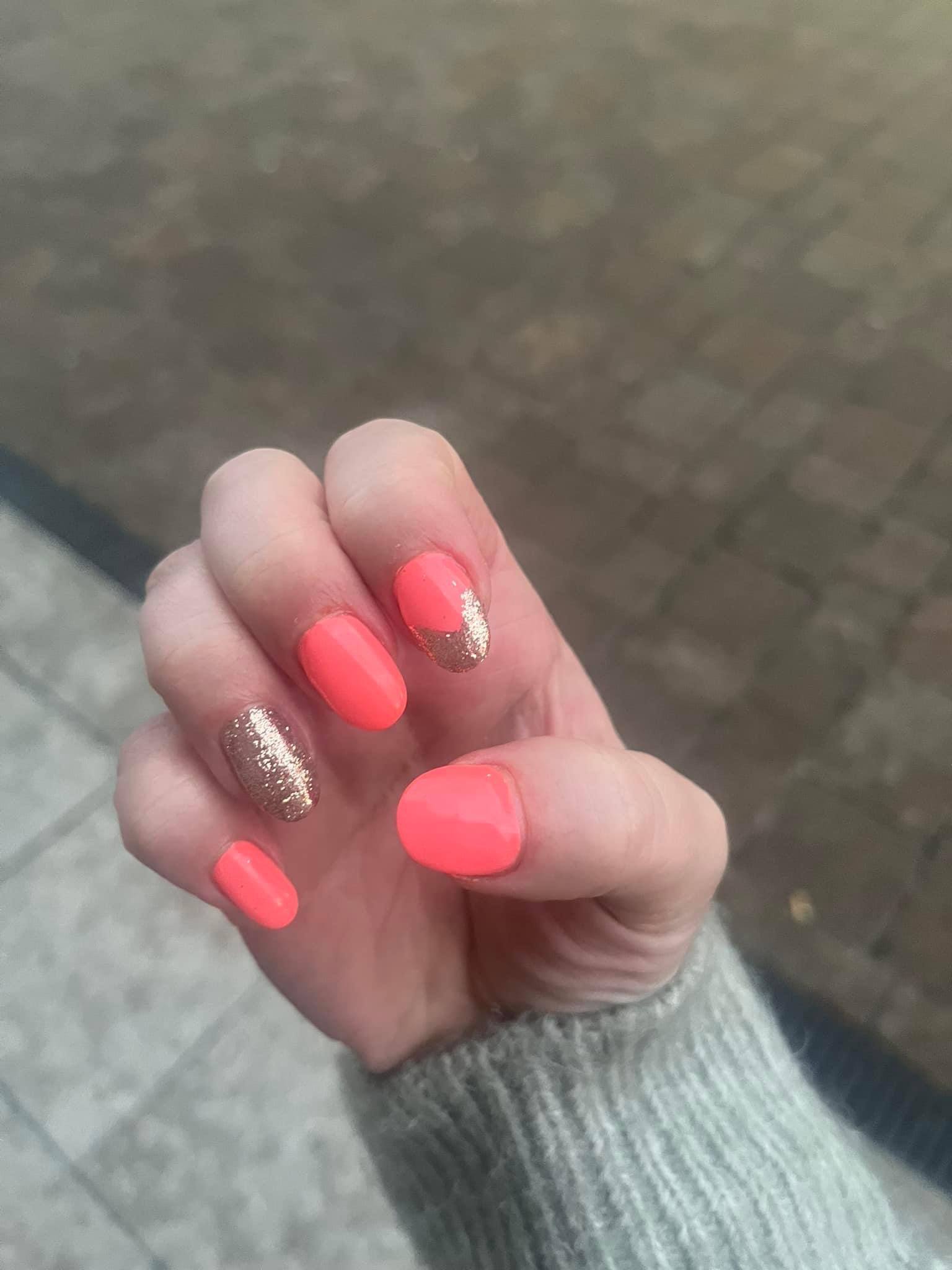 Jizz4jenna on Twitter: "The obligatory wanking off a big cock I’ve had my nails done pic 💅😂😂😂 ...