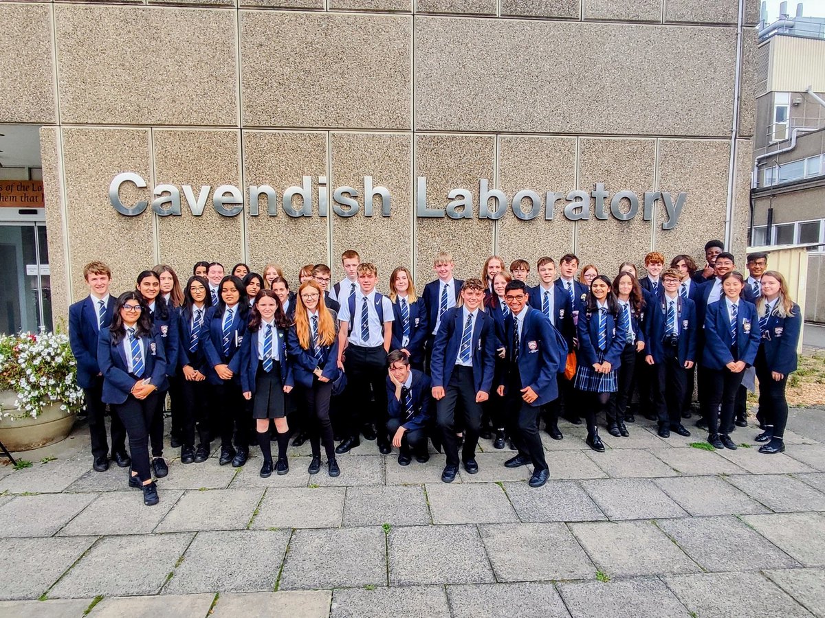 Pudsey Grammar School - Summer Holidays