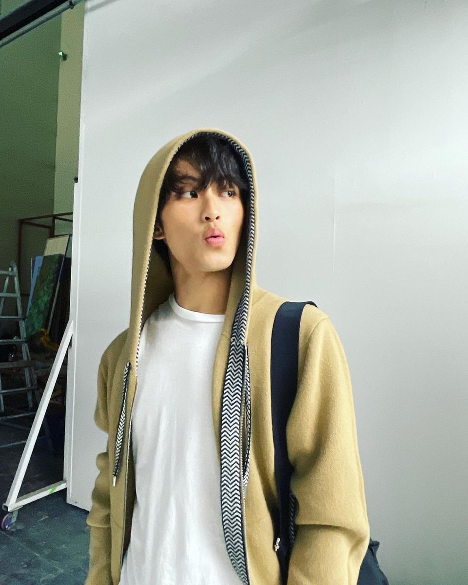 NCT PHILIPPINES on Twitter: "[OFFICIAL] 220926 #MARK’s instagram update https://instagram.com/p ...