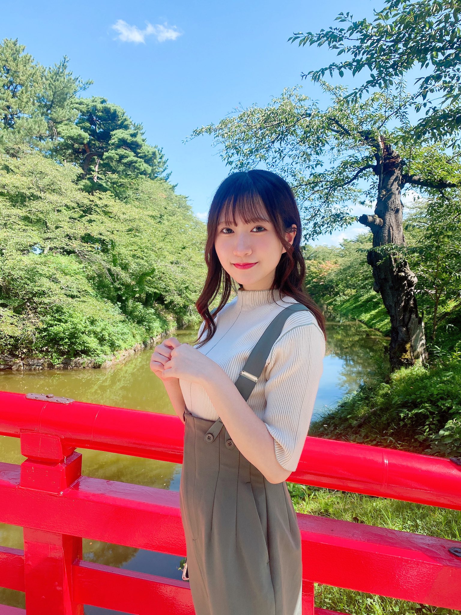 official_NGT48 on Twitter: "【🐧お知らせ】 明日、卒業公演を迎える #對馬優菜子。 以前、#月刊エンタメ の#CloudyCloudy 連載に掲載された #小越春花 ...