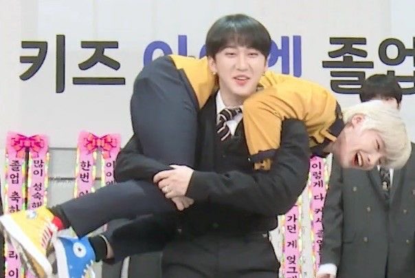 🍟 on Twitter: "my jeongbin they mean sm to me 🙁🙁🙁"