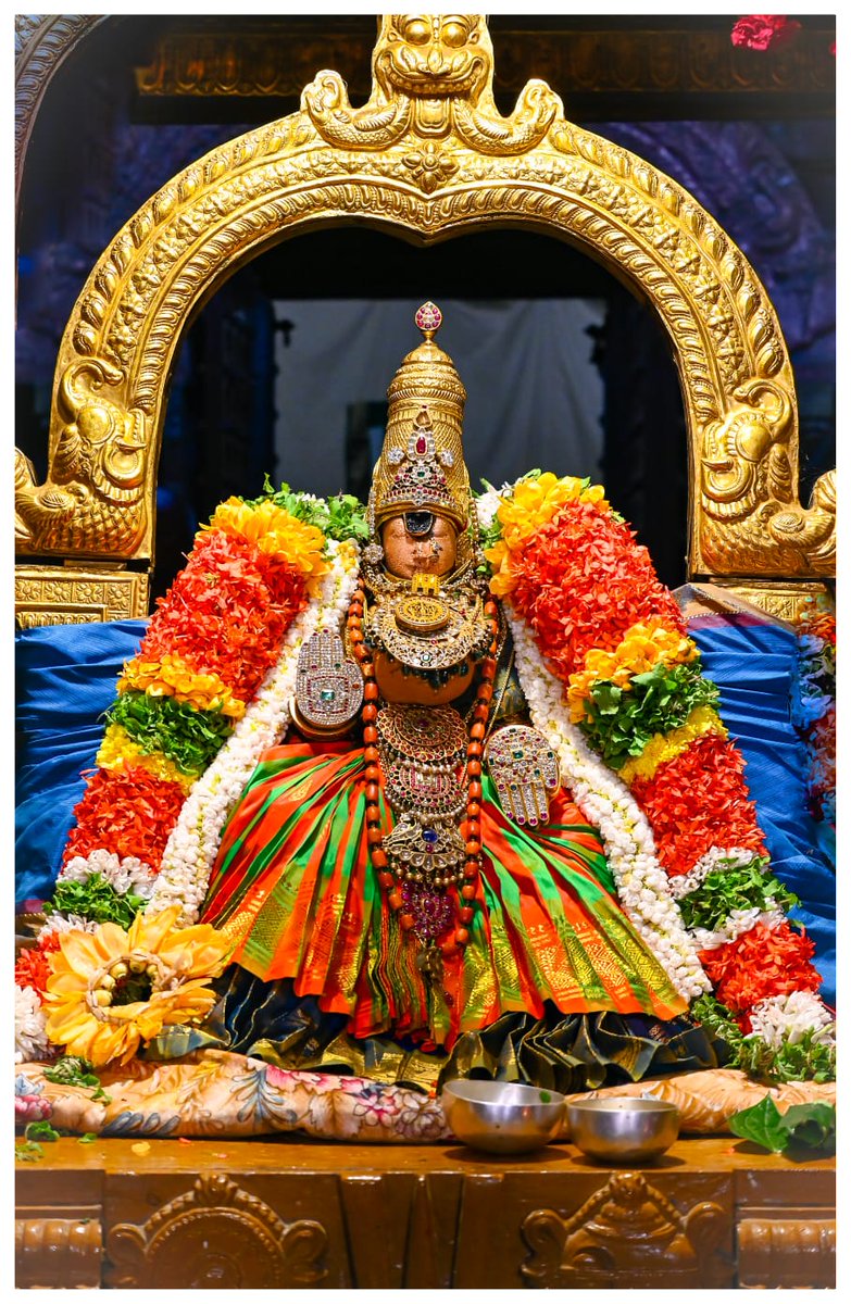 Day 1 - Navaratri in Srirangam श्रीरङ्गधामेश्वरीम्.... 🤩🙏🤩🙏🤩 https://t ...