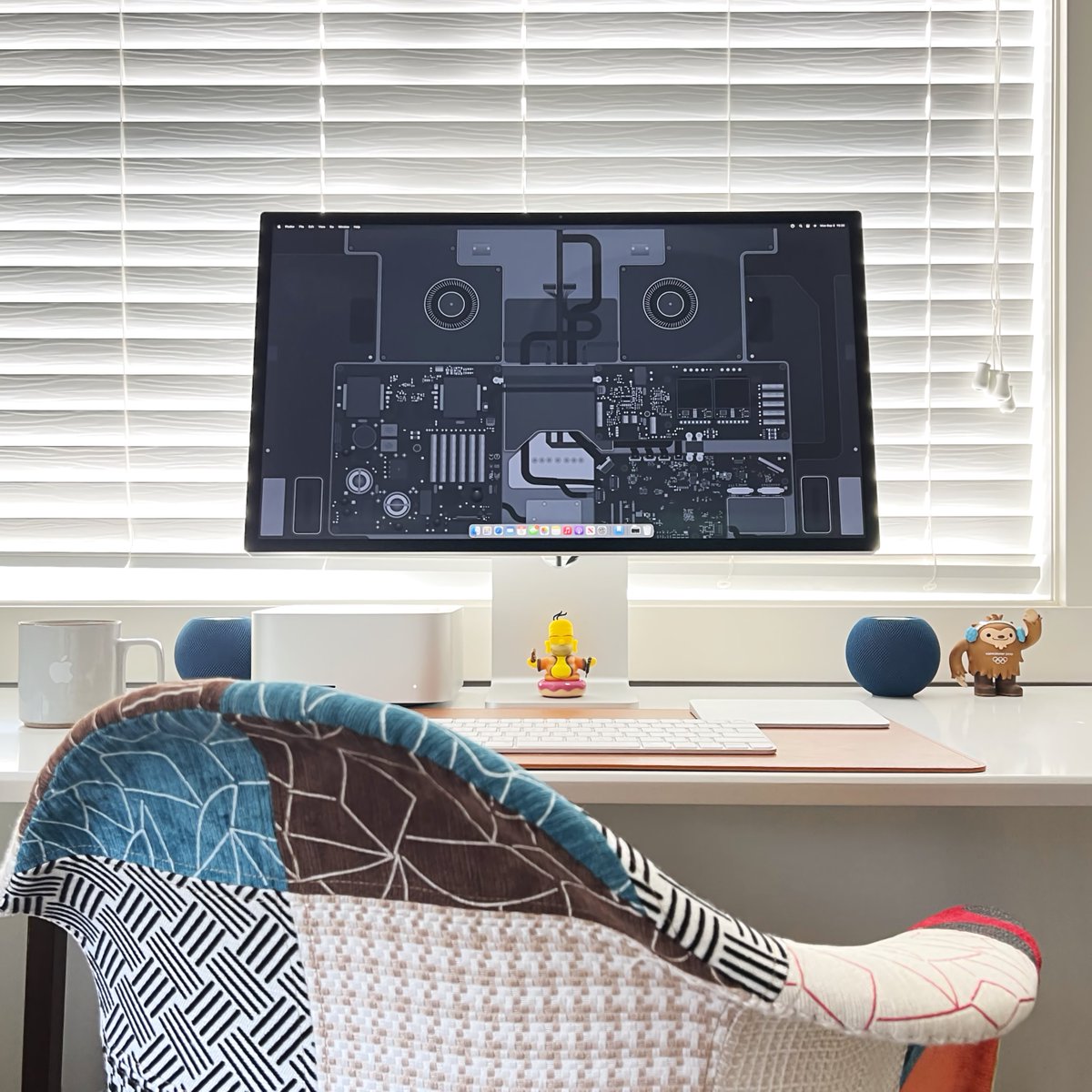 Basic Apple Guy on Twitter: "My office (err… “Studio”) tour featured by @workspacesxyz! https ...