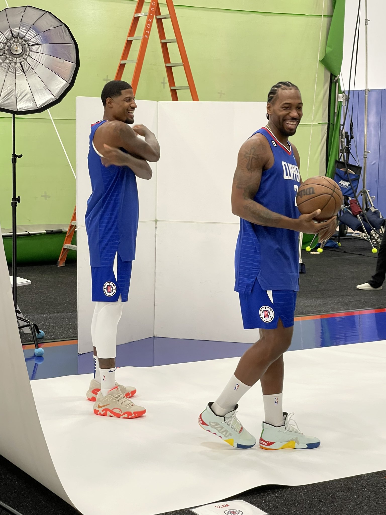 Paul George Dunk Contest 2022