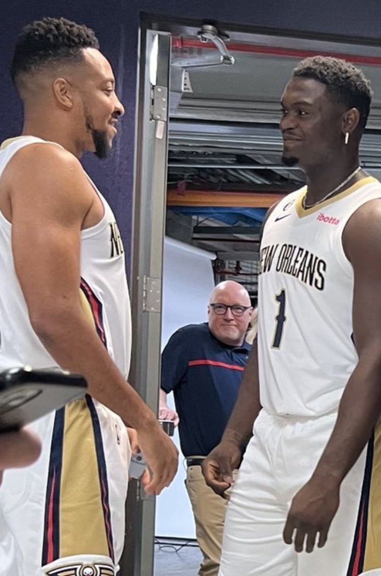 NBA Memes on Twitter: "David Griffin is on cloud nine looking at CJ McCollum and Zion Williamson 😂"