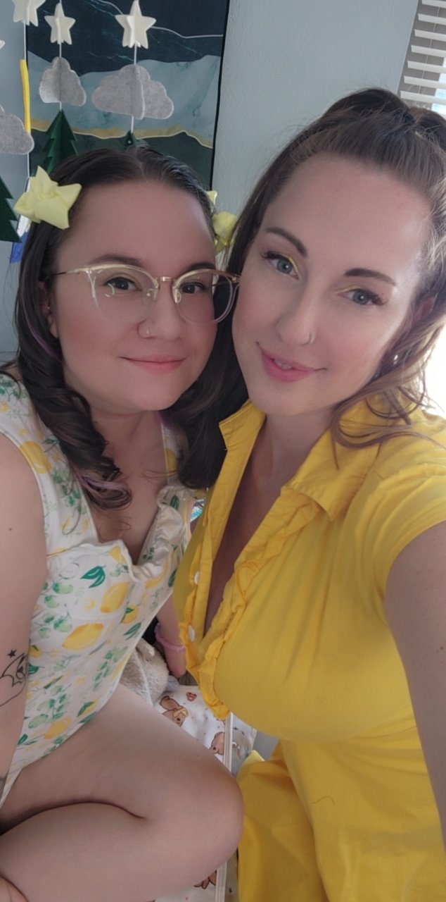 TW Pornstars - Goddess Kat Marie. Twitter. Going live tonight with @littleminicakes for my ...