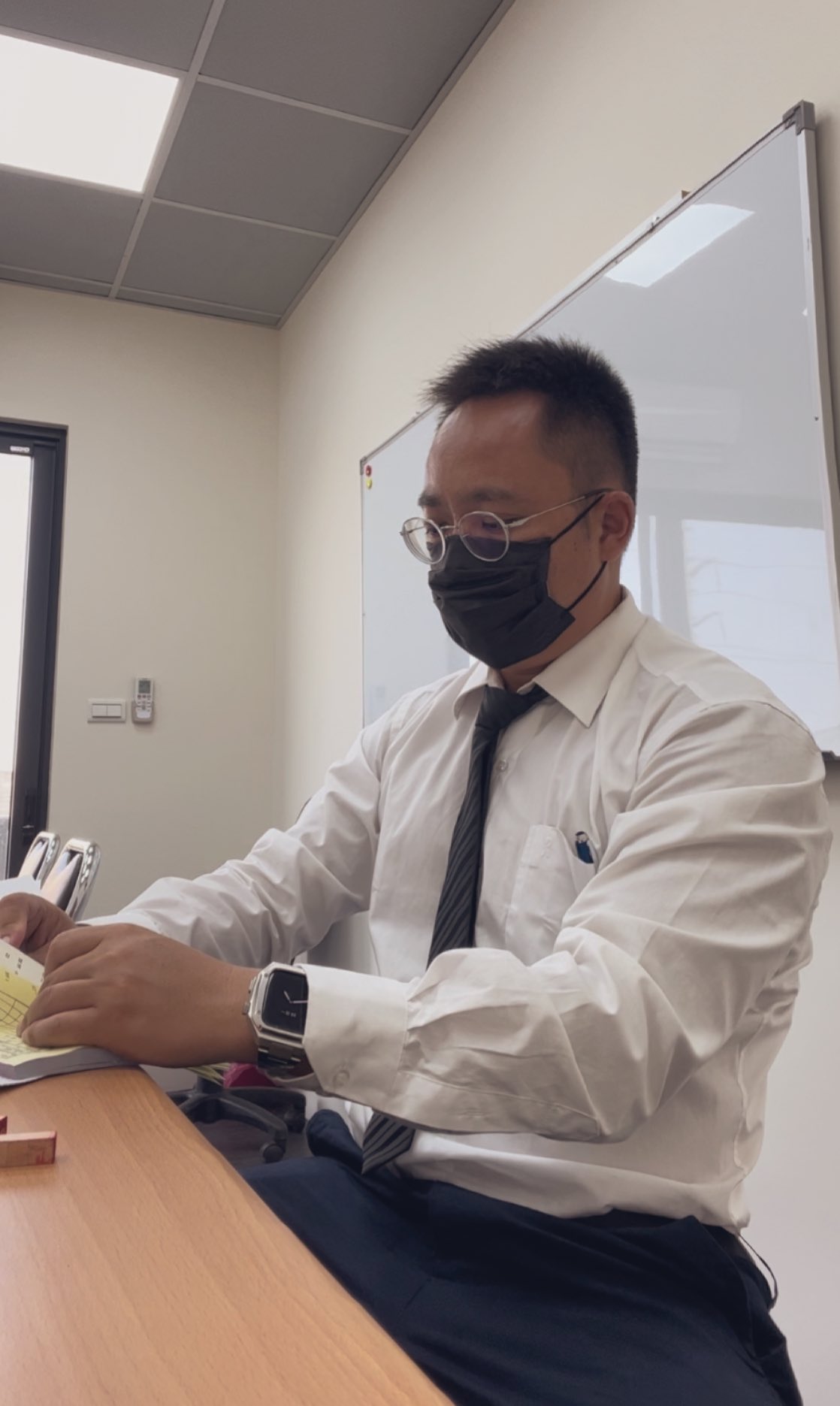 kentawang on Twitter: "西裝淫行 https://t.co/UWCFjEtyvY" / Twitter