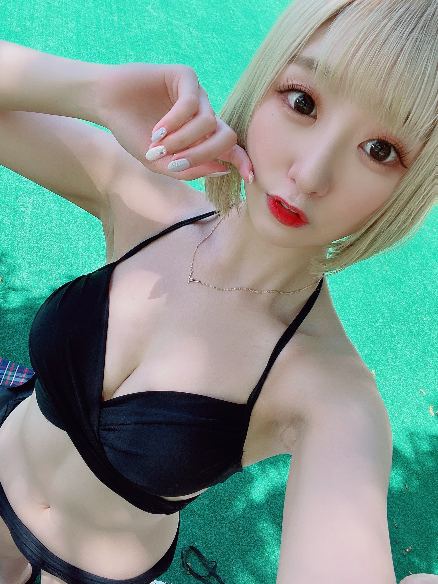 八木栞菜〔KRD8〕10/16🧡生誕祭 on Twitter: "おそござ☀️ #これ見た人はオッパイを貼る https://t.co/eBNsnWfjSG" / Twitter