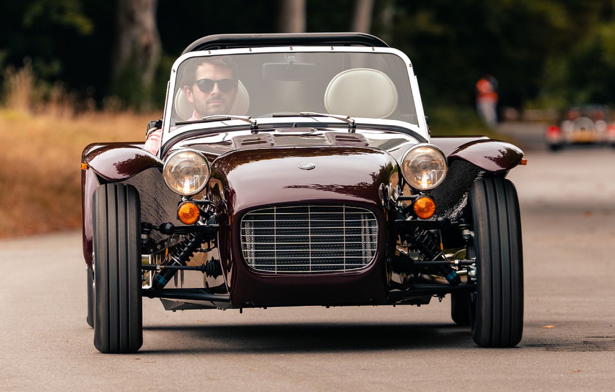 えり on Twitter: "RT @responsejp: ケータハム『セブン』、初期モデルに着想の特別仕様を欧州発表…「600」はスズキ製エンジン https://response.jp ...