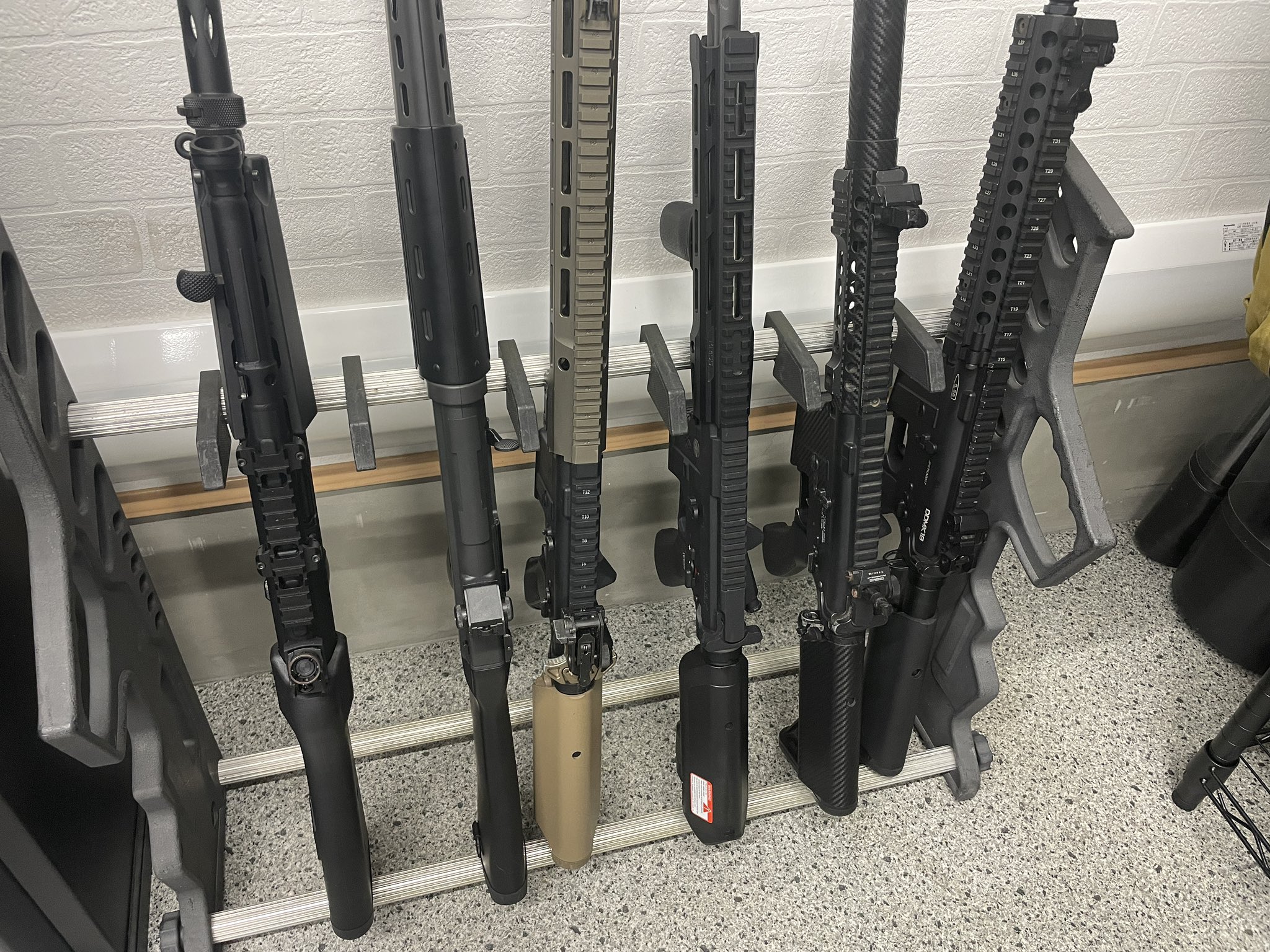 ZERO‘s ゼロス【公式】 on Twitter: "中古コーナーちょっとリニューアルしました！！ これ以外にもまだまだ沢山の中古品があります！！ お見逃しなく！！ #zeros #エアガン ...