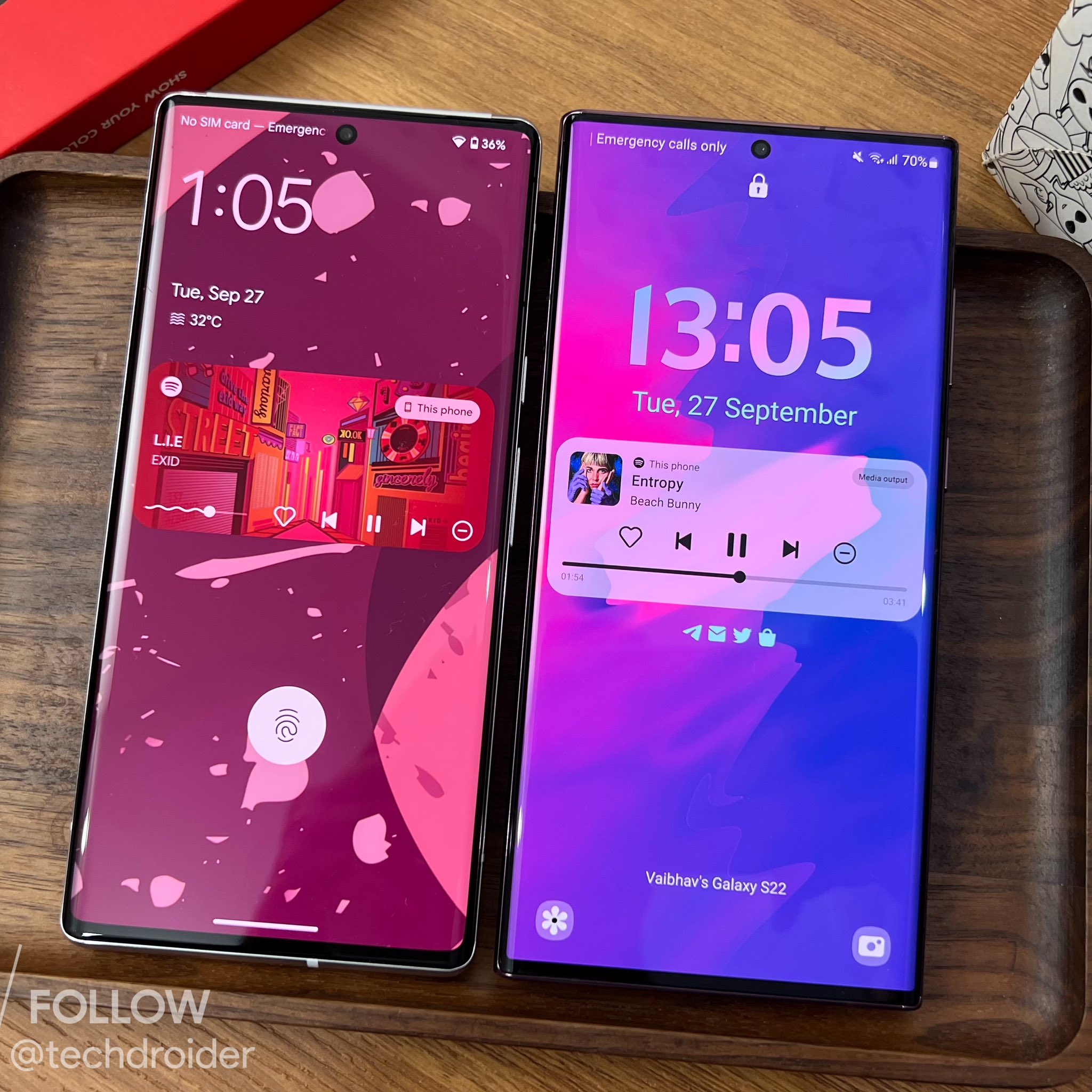 TechDroider on Twitter: "Google Android 13 (Pixel UI) vs Samsung OneUI 5 - LockScreen Which you ...