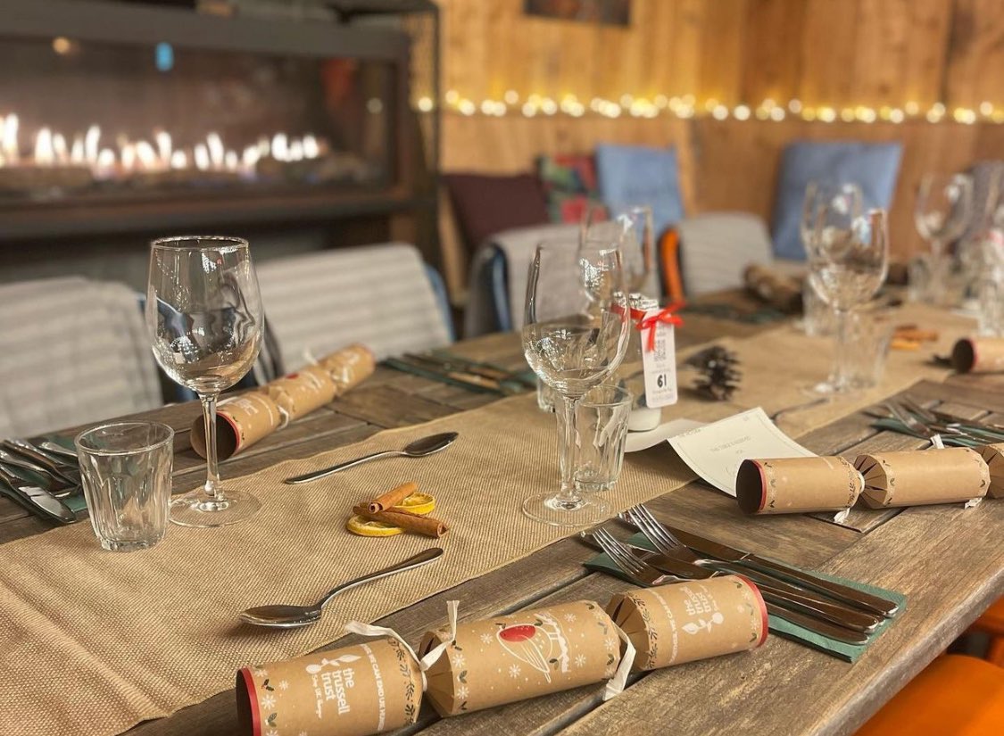 The Victoria Pub | British Food & Ales in Surbiton, Kingston
