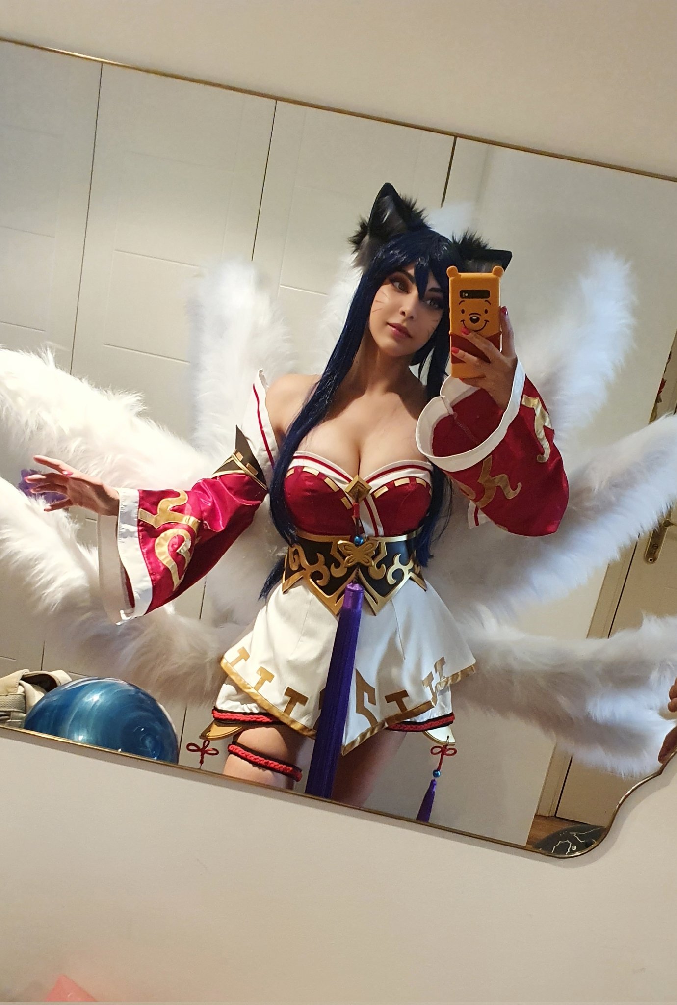 Shermie on Twitter: "I was going to wait to post this cosplay but I am so happy with it! 🥺 Also ...