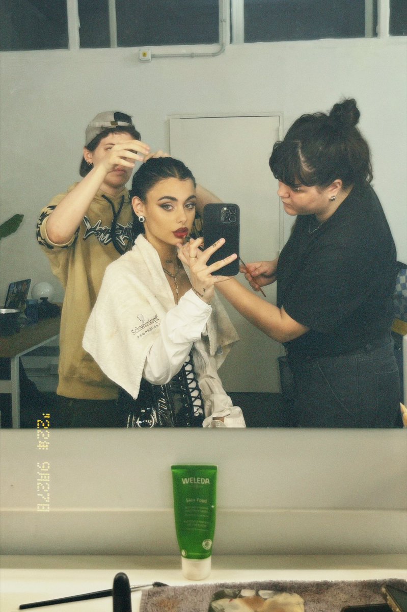 sofi on Twitter: "Uwu"