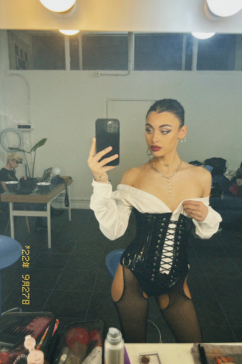 sofi on Twitter: "Uwu"