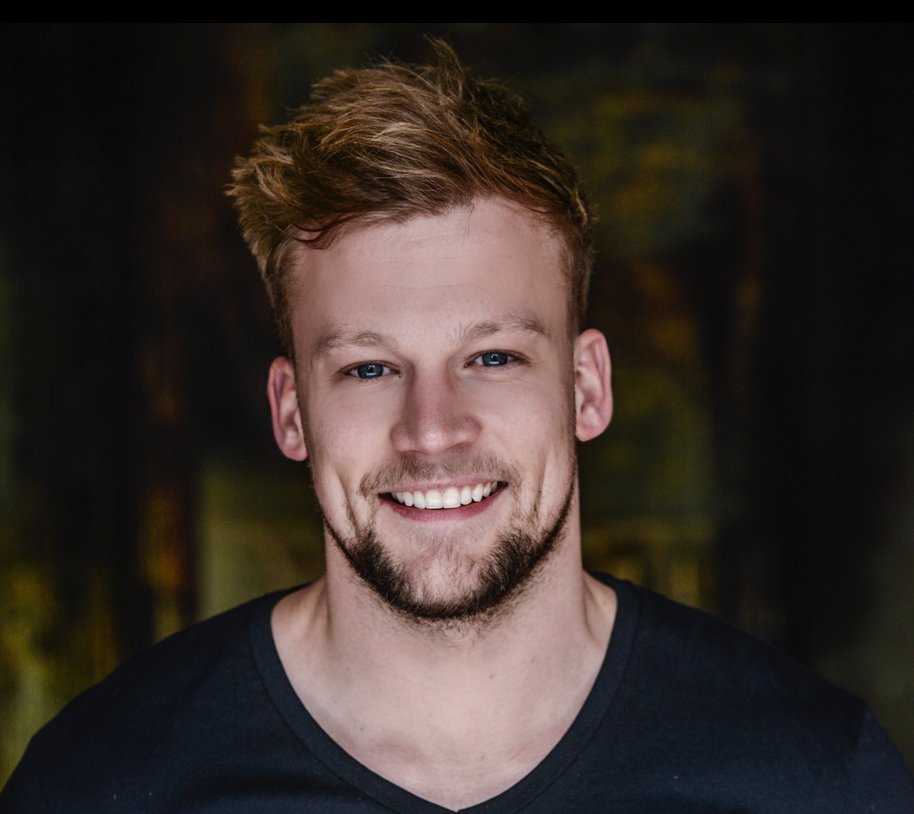 Ian Carpenter on Twitter: "It's with a heavy heart that we've learned of the passing of Robert ...