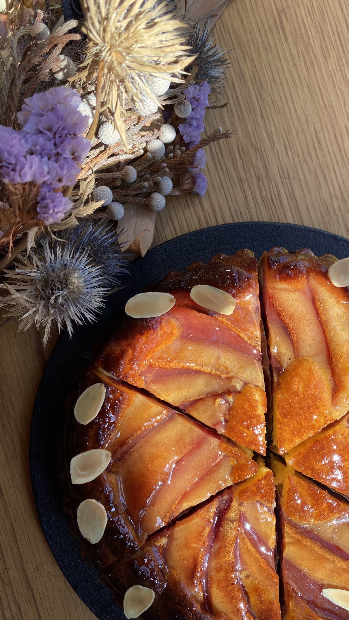 CONFECT-CONCEPT on Twitter: "おはようございます🌞 本日の季節のタルトは ・洋梨、カシス🍐 ・イチジク、赤ワイン🍷 ・苺、ラズベリー🍓 ・タルトシトロン🍋 ...