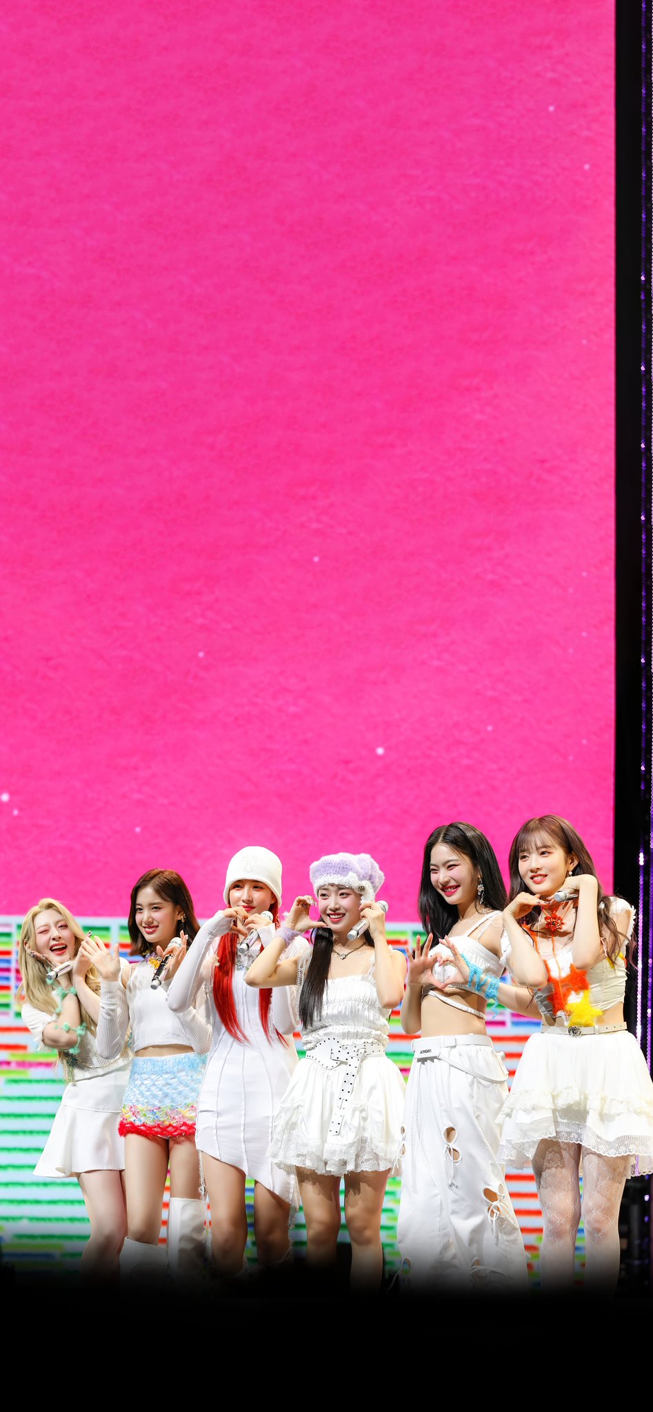 STAYC WALLPAPER on Twitter: "Portrait STAYC OT6 Wallpaper https://t.co/tk5JwuhI7N" / Twitter