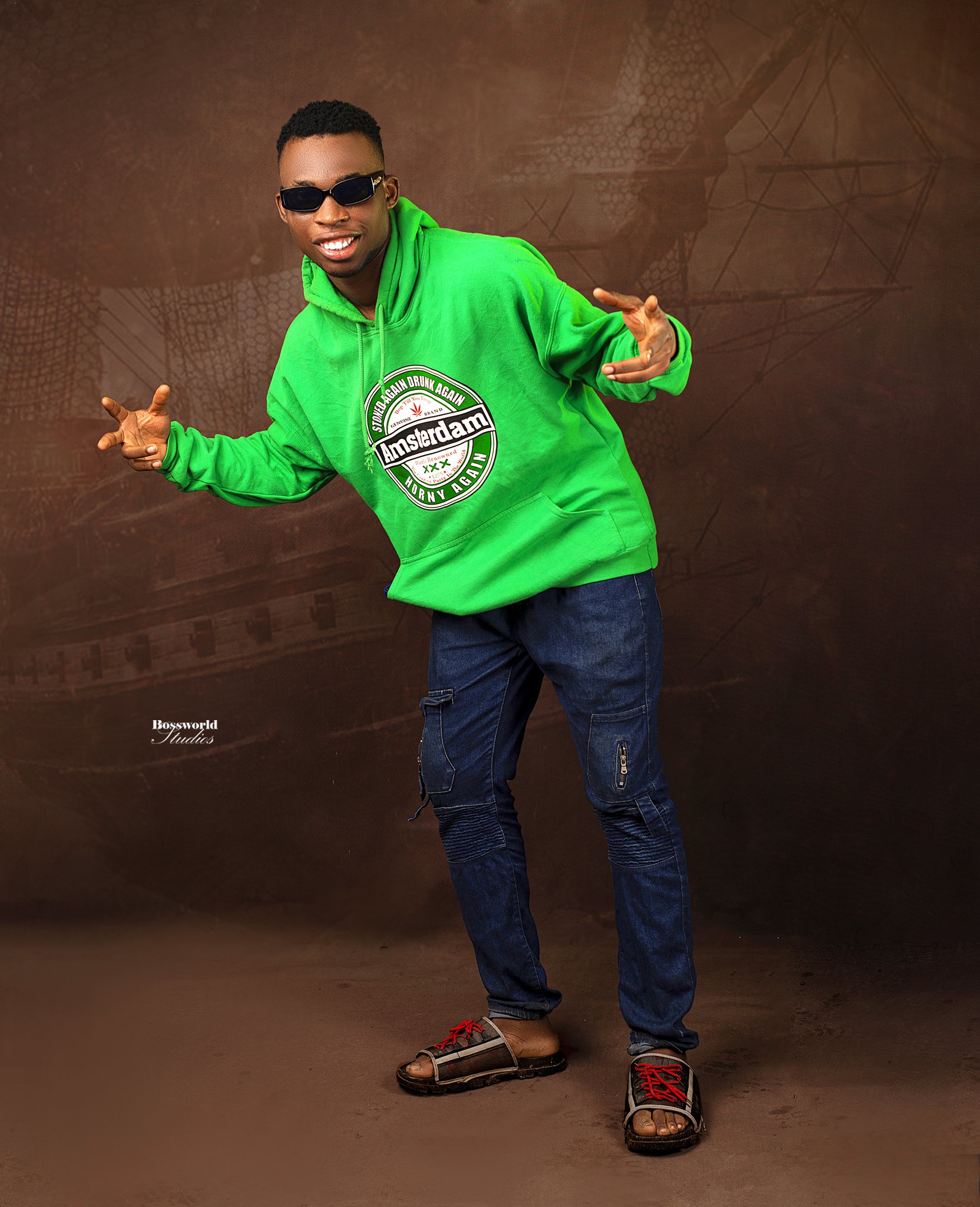 Emmanuel Ayomide on Twitter: "@ayrastarr Ifb immediately.. I love u ayrastarr 💋💋💋 rush chop ...