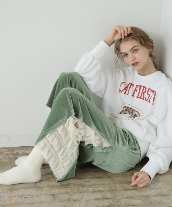 20周年の中川翔子🍒🍉🍫🍇🐈‍⬛🍣 on Twitter: "mmts フリルベロアパンツ https://t.co/n16dV5TzF1 https://t.co/HBtjmh74Zg ...