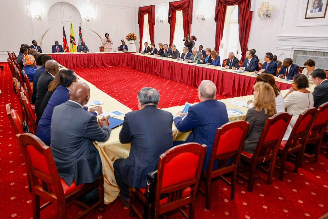 Citizen TV Kenya on Twitter: "President William Ruto chairs a meeting with government and ...