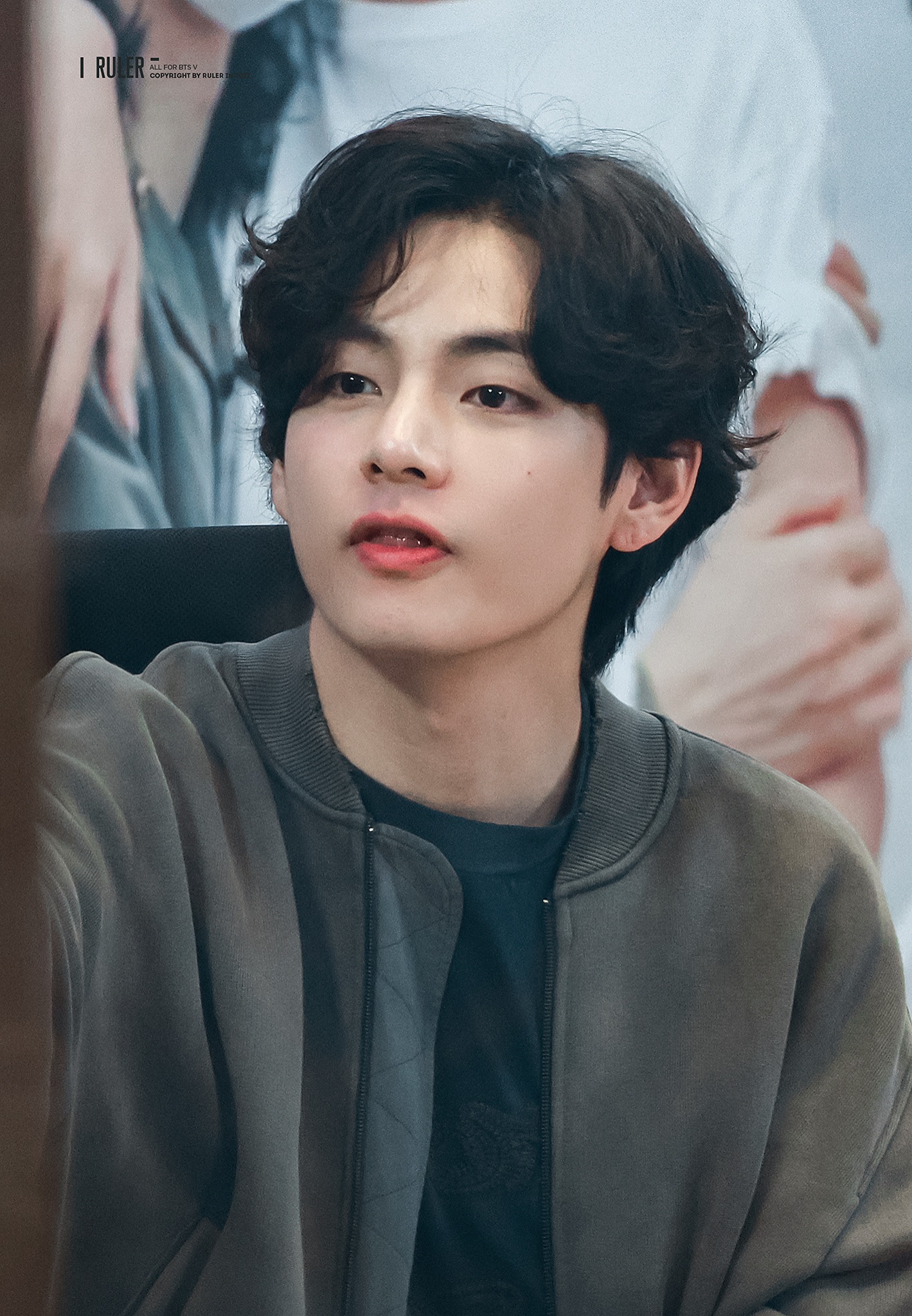 RULER. on Twitter: "220928 HD #태형 #TAEHYUNG #BTSV #KimTaehyung #BTS @BTS_twt https://t.co ...