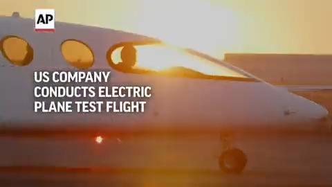 A U.S. company conducted its first electric plane test flight, flying ...
