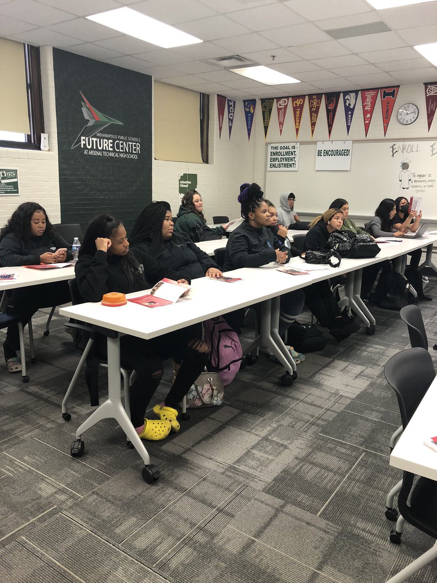 Kimberly Sims Fagan on Twitter: "Second group presentation IU Groups Scholars Program. Happening ...