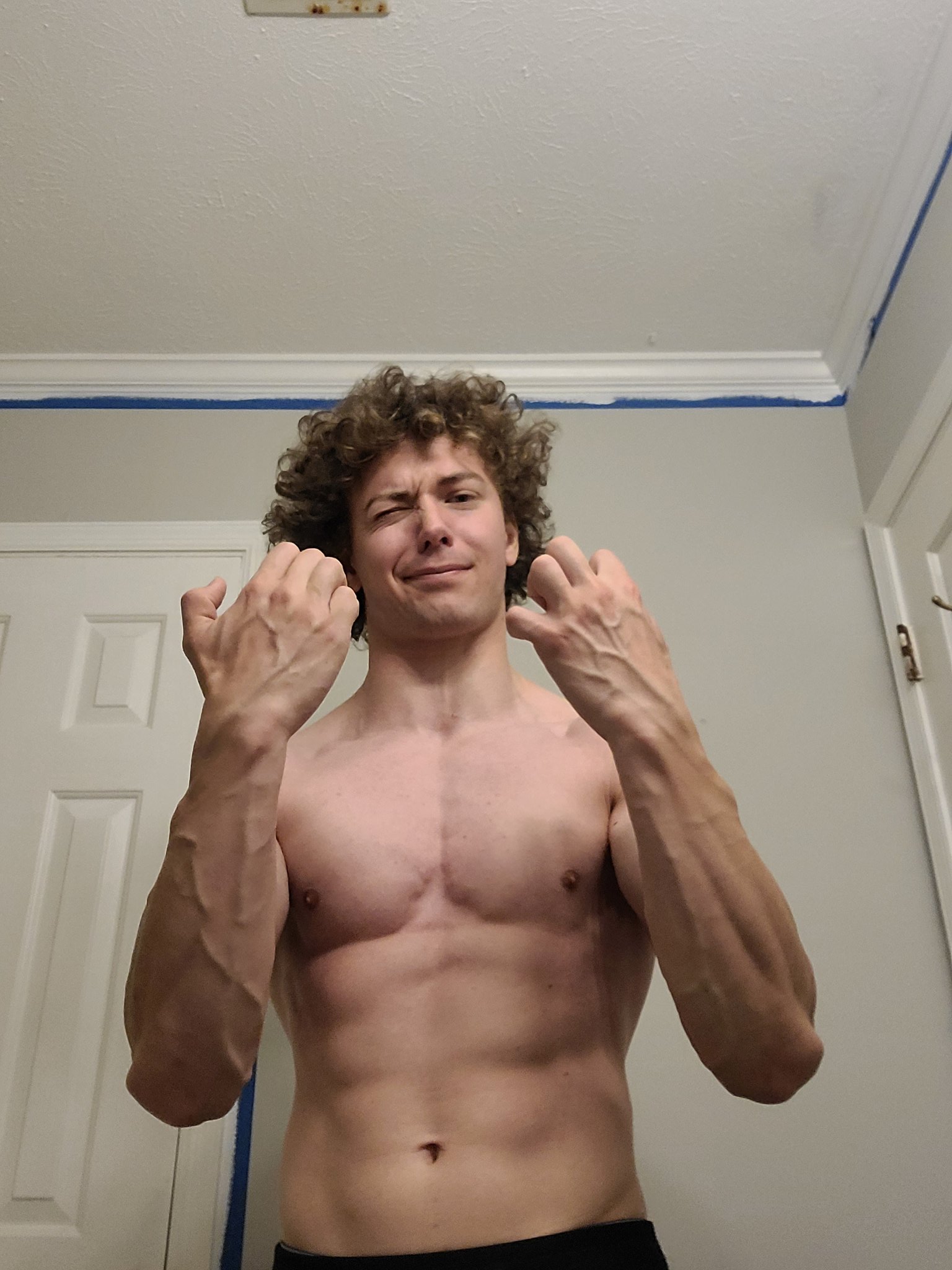 Rye on Twitter: "Two weeks on hrt lmao https://t.co/2xXfKbsqHd" / Twitter