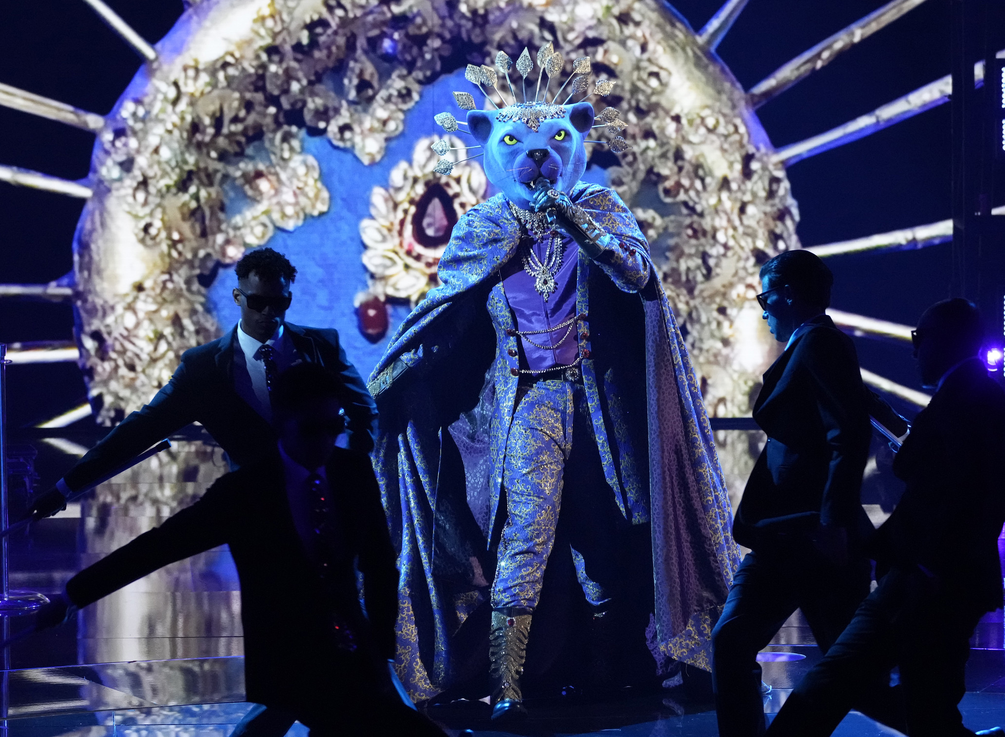 The Masked Singer on Twitter: The Masked Singer on Twitter: