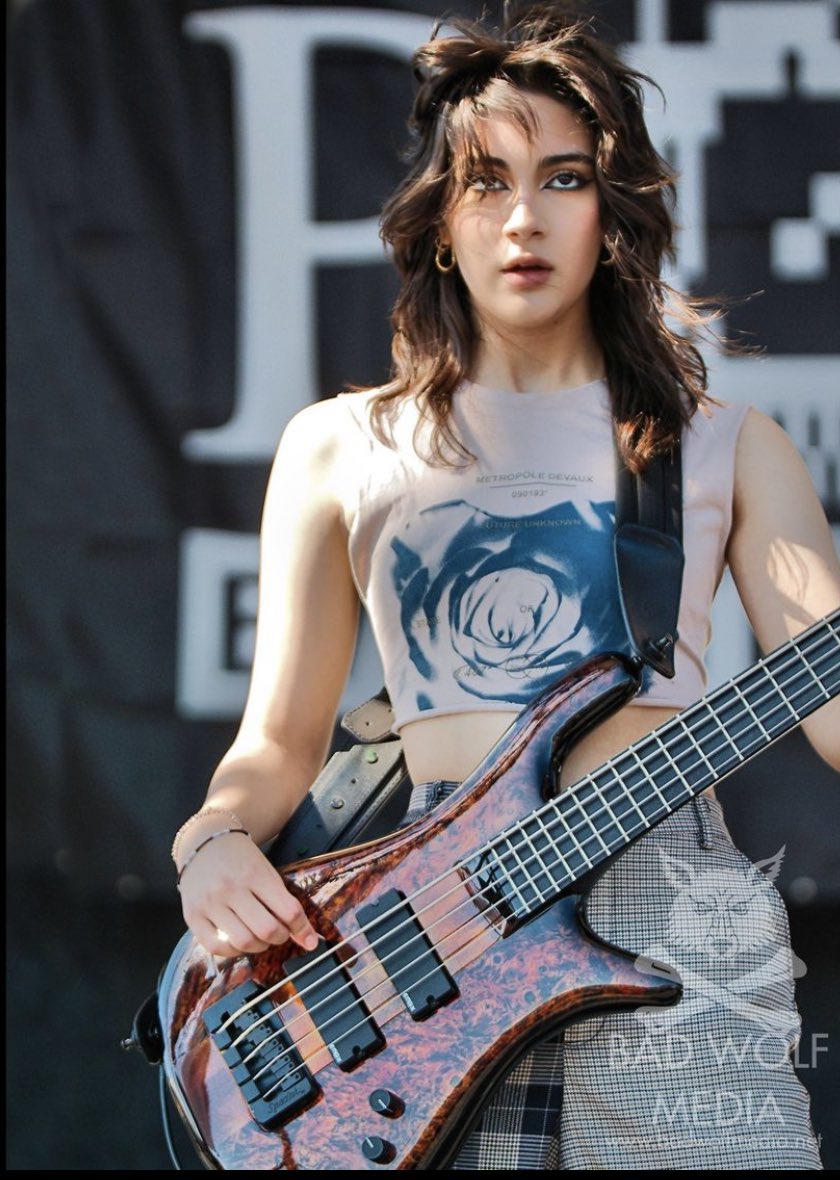 ᴛʜᴇ ᴡᴀʀɴɪɴɢ ꜰᴀɴᴅᴏᴍ⚡️🌐 on Twitter: "@TheWarningBand2 at Point Fest 2022 📸 bad_wolf_quincy"