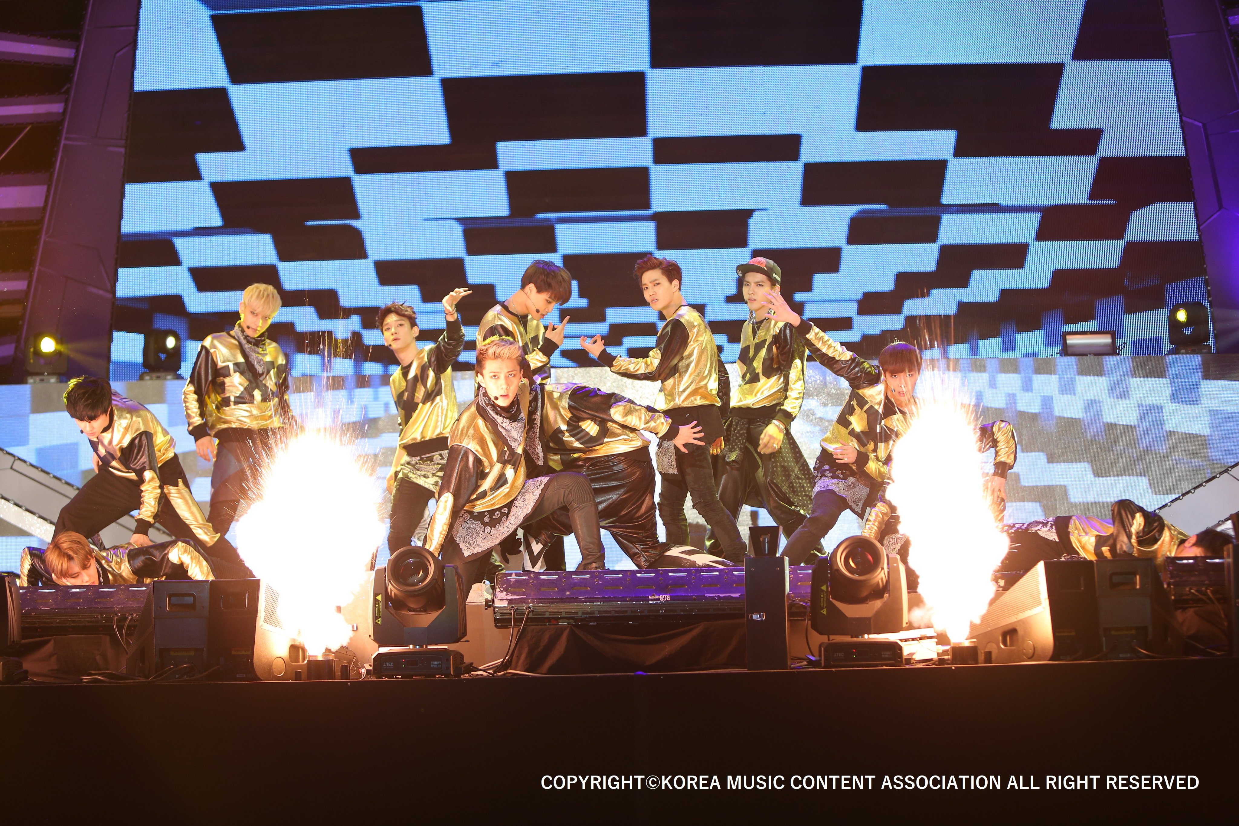 WOWOWプラス【公式】 on Twitter: " 速報 ／ #BTS ほか出演！3カ月連続K-POPアワード特集 ＃WOWOWプラス にて放送決定!!🇰🇷 \ 10/27(木)よる10時は ...