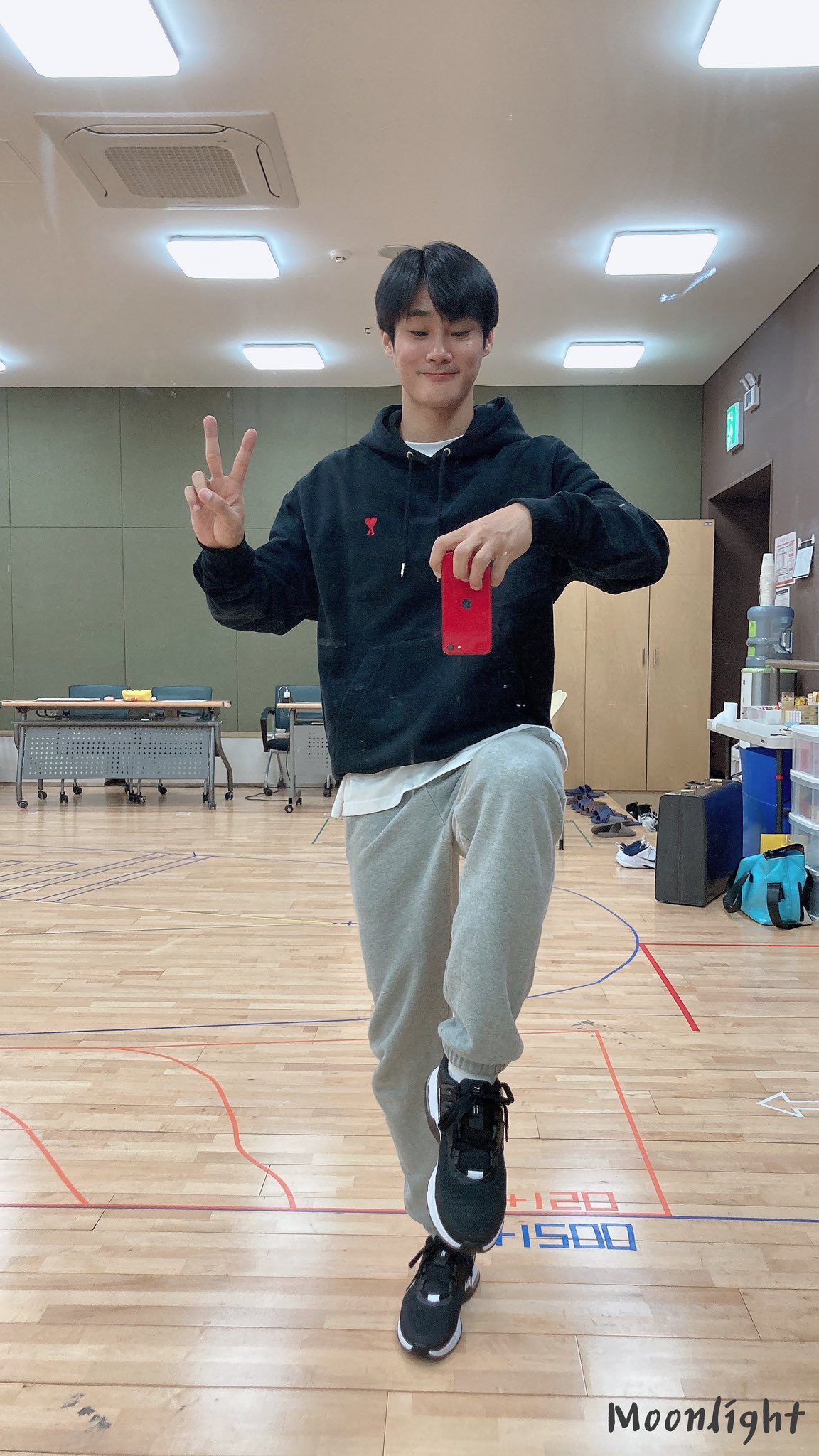 배우 문경초 공식 팬계정: 문라이트 on Twitter: "선물이 마음에 드셨는지 풀착장! 으로 찍어주신 문경초 배우님의 인증샷도 추가로 첨부합니다 ️ https://t ...