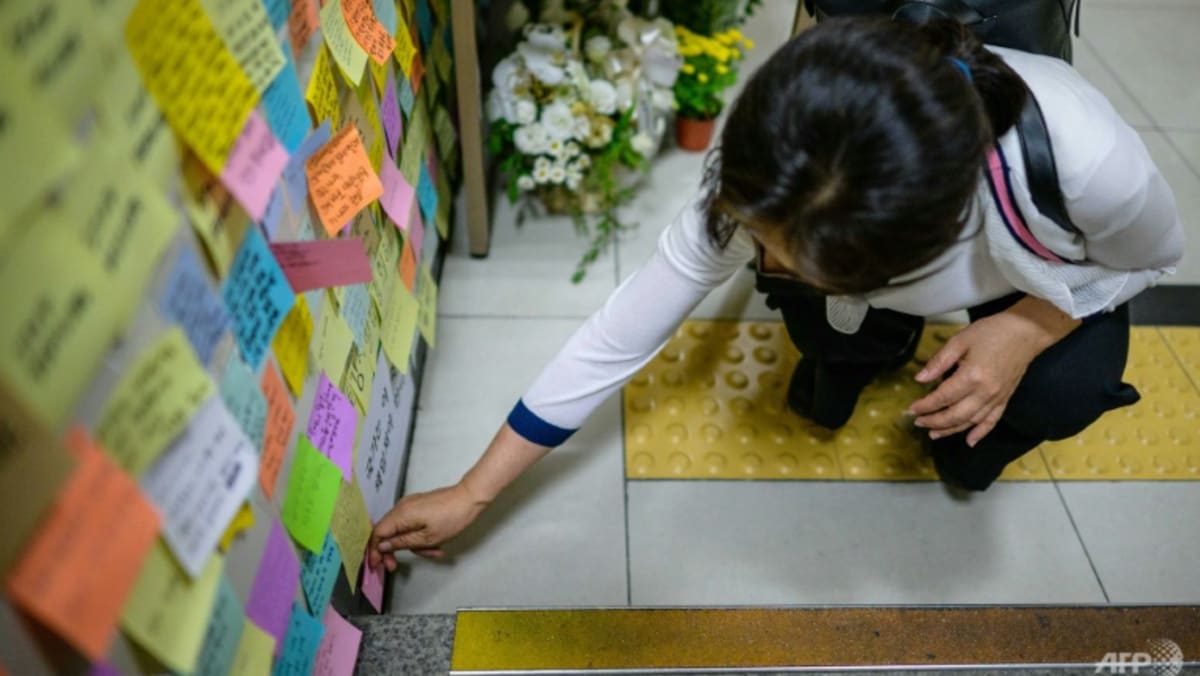 Court jails South Korean stalker accused of fatally stabbing former ...