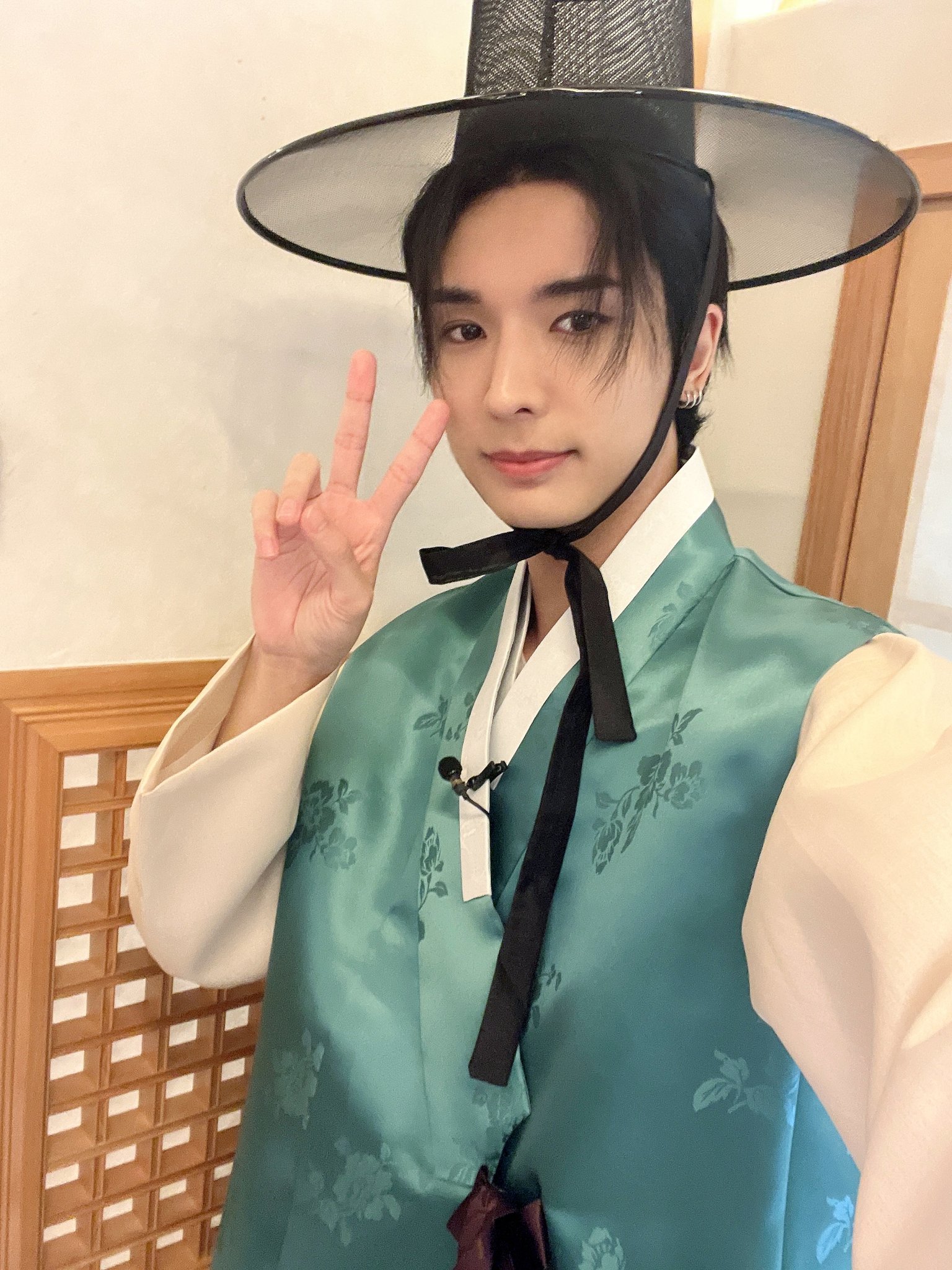 CUBE_PTG_JAPAN on Twitter: "[📢] #ユウト 出演情報 この後13時30分から放送のMタメBANG！にユウトが出演します💖 韓屋村で韓服を着てとある体験をしました😌 ...