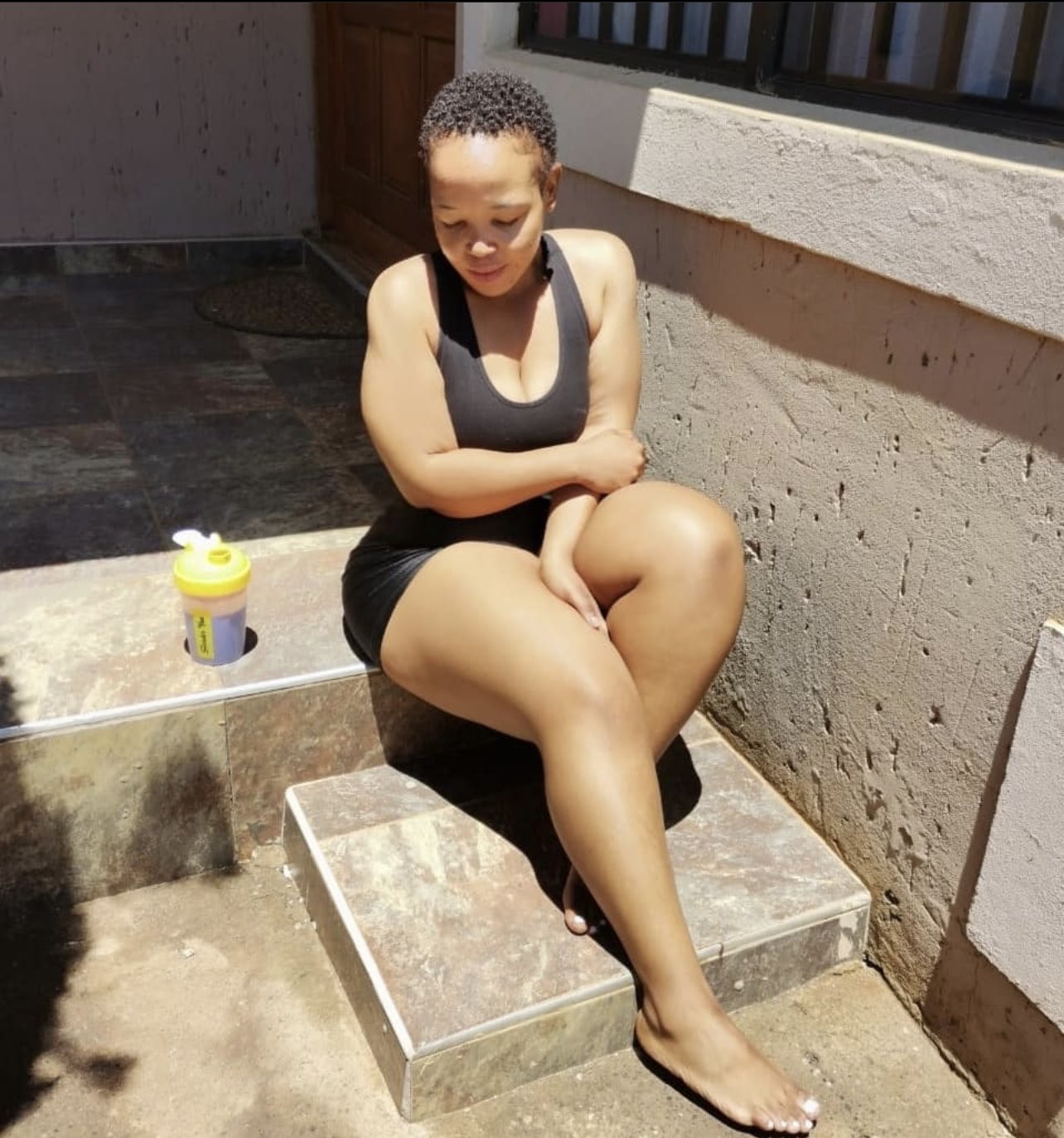 Fyne Modena on Twitter: "Basking in the sun https://t.co/7cgnUWHWOp" / Twitter