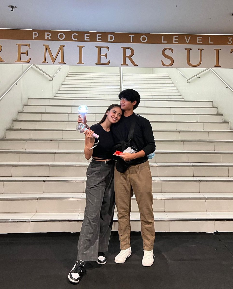 The Philippine Star on Twitter: "RT @philstarlife: BONEZ AND FOFO 😍 From being concert buddies ...