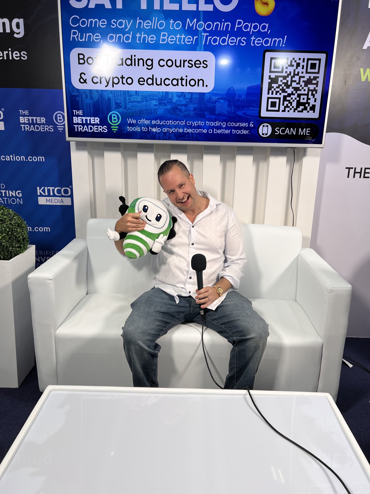 The Better Traders On Twitter  Garethsoloway Chilling With Our