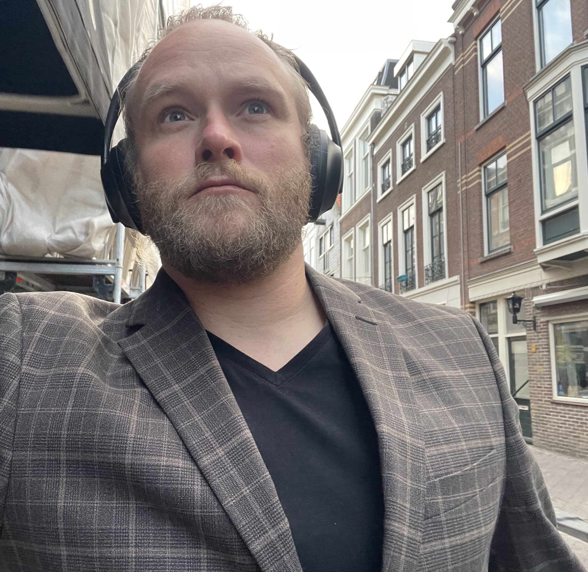 Peter Kwint on Twitter: "Mentions vol met meningen over mijn bandshirts. Ik stel een afspraak ...