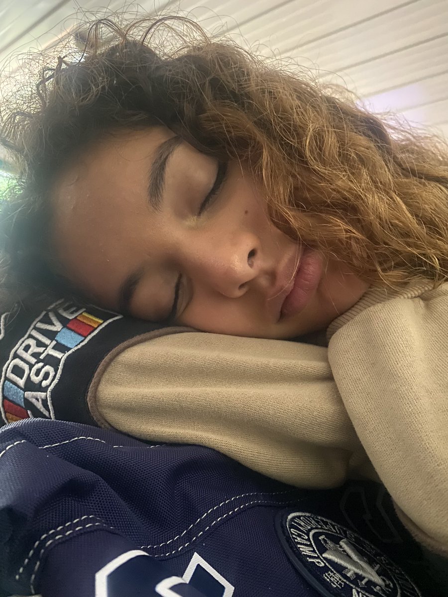 sara stargirl ! on Twitter: "vibezz"